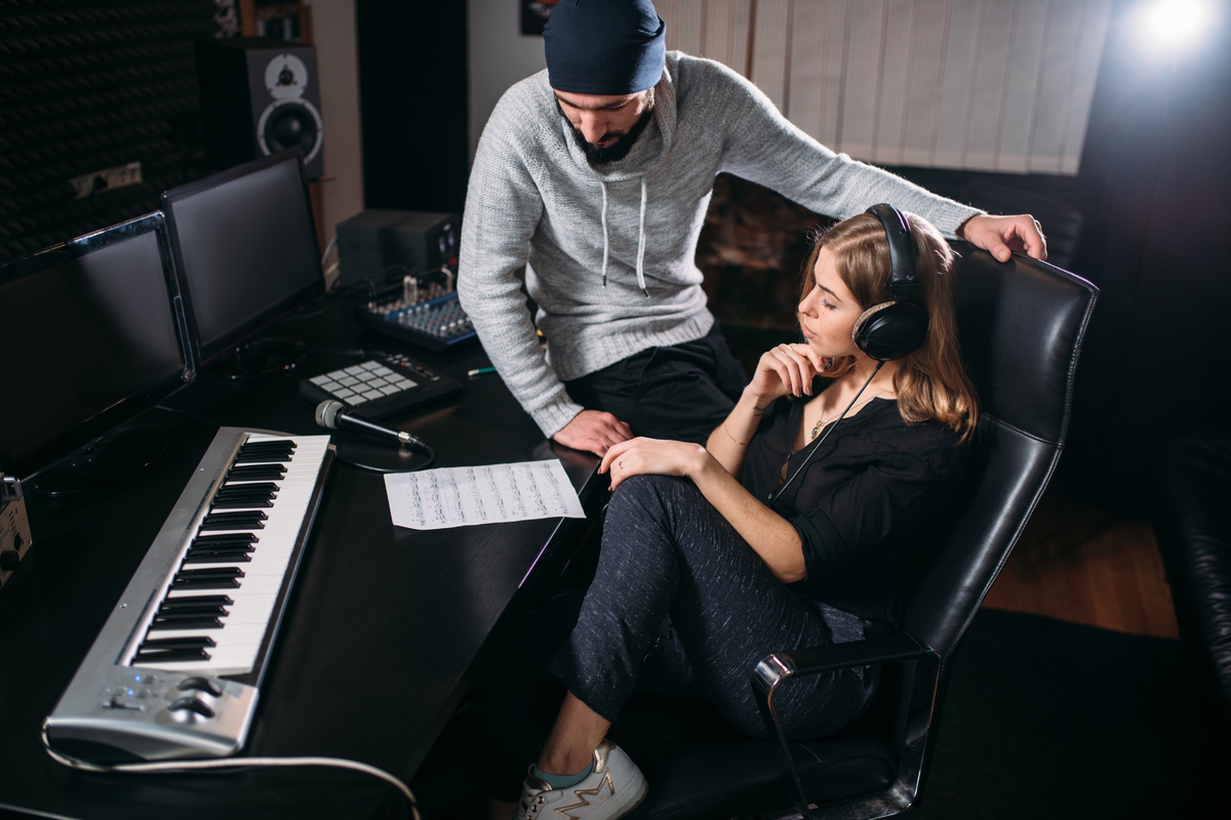 Music Manager – 7 Steps to Find the Right One